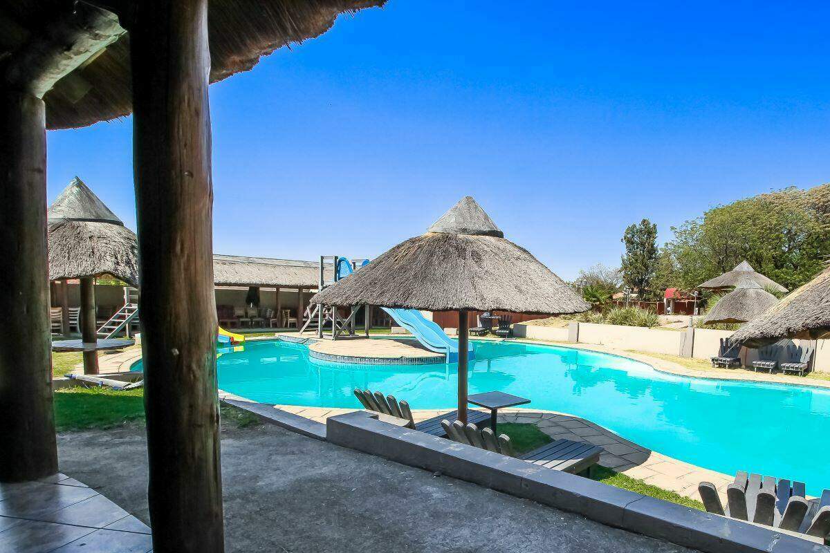 Boma in Beverly | Jozikids