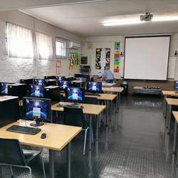 Stimulus Maksima! | Language in Gauteng | Jozikids